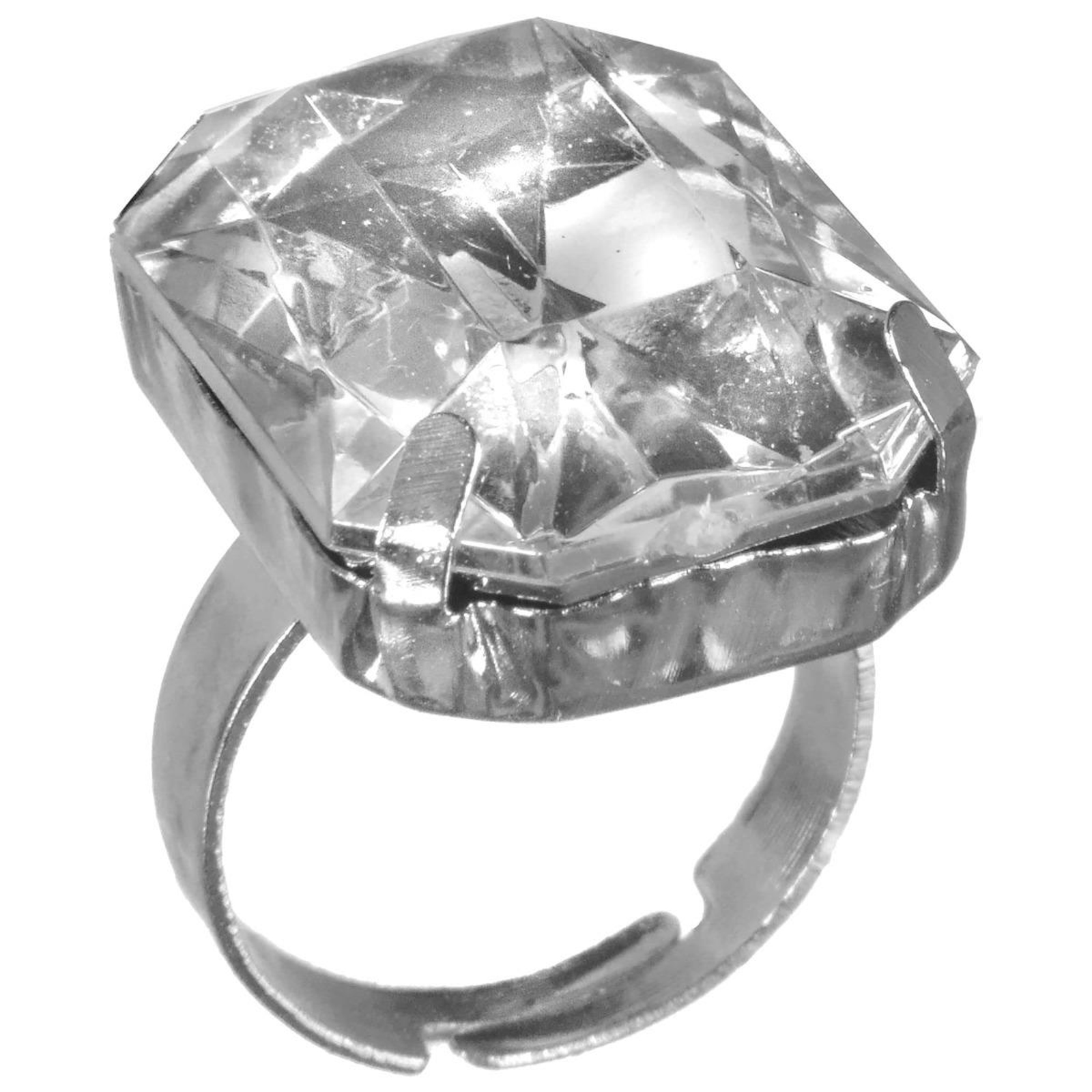 Costume diamond rings store